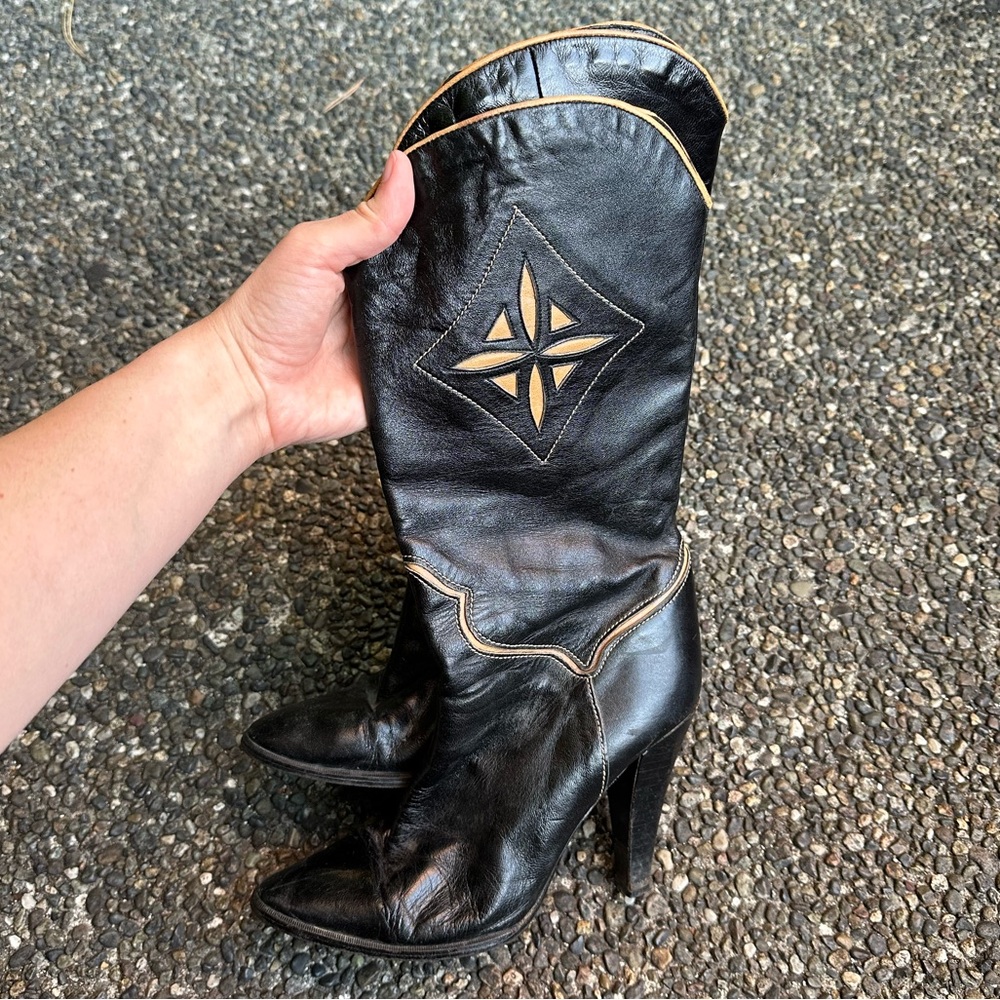 1990s Leather Caressa Boots Made In Spain - Gem